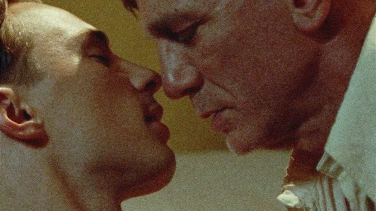 Central Kino : Queer